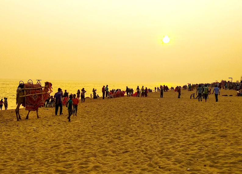 Puri travel itinerary | Tourist places and Sea beach | Travel Blog