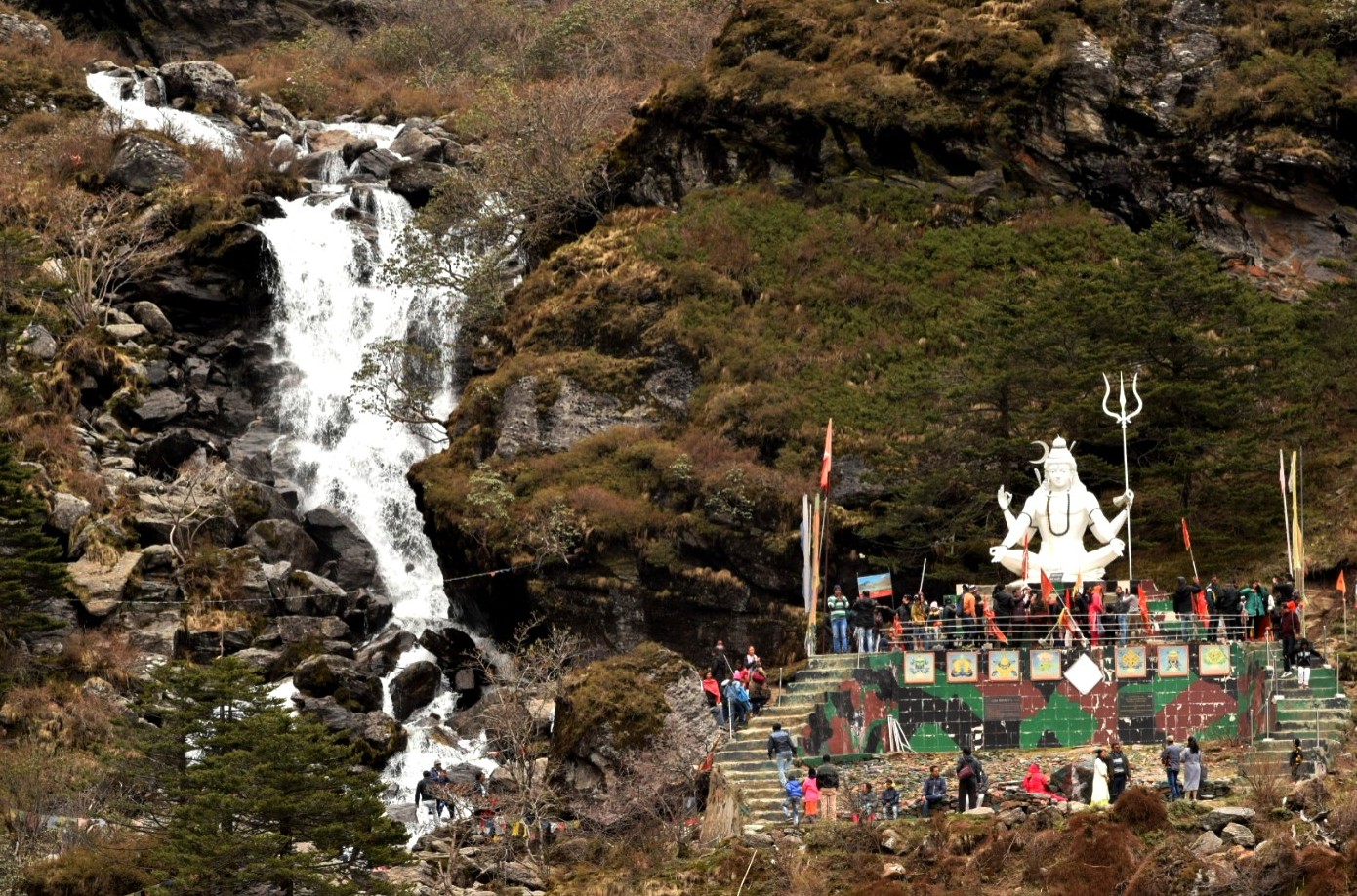 Visit Baba Harbhajan Singh Mandir on day trip from Gangtok I Travel Blog